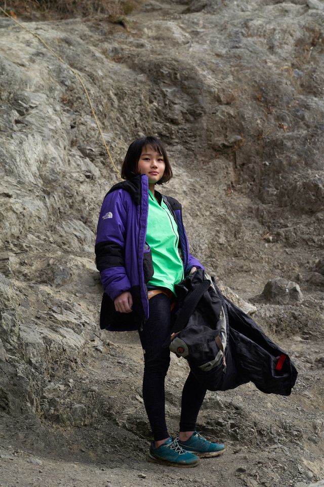 アイスクライミングでも世界の壁を超えていく。若手プロクライマー小武芽生の選択 - #SHE MOVES MOUNTAINS | THE ...